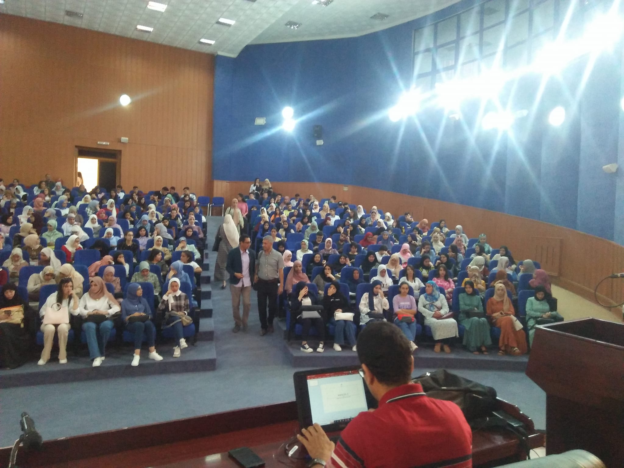 إنطلاق الدروس بكلية علوم الطبيعة و الحياة وعلوم الأرض والكون | Université Abou bekr Belkaid Tlemcen